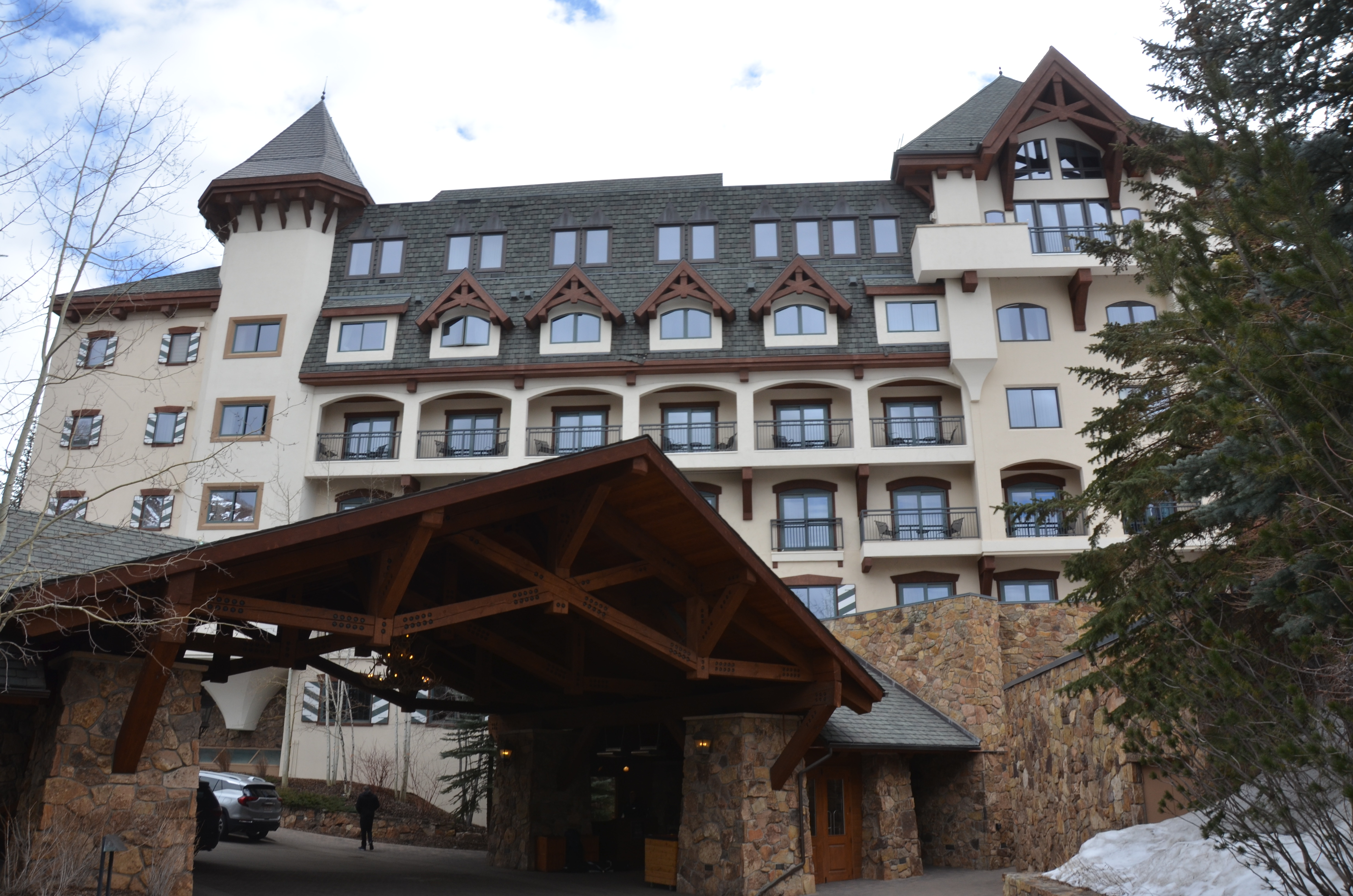 Review: Vail Marriott Mountain Resort, Vail, Colorado, USA | World ...