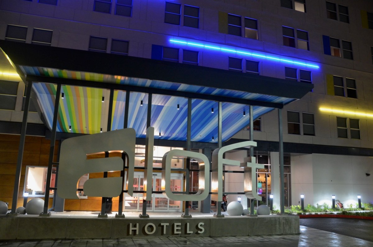 Review: Aloft SeaTac Airport, Washington, USA | World Traveller 73