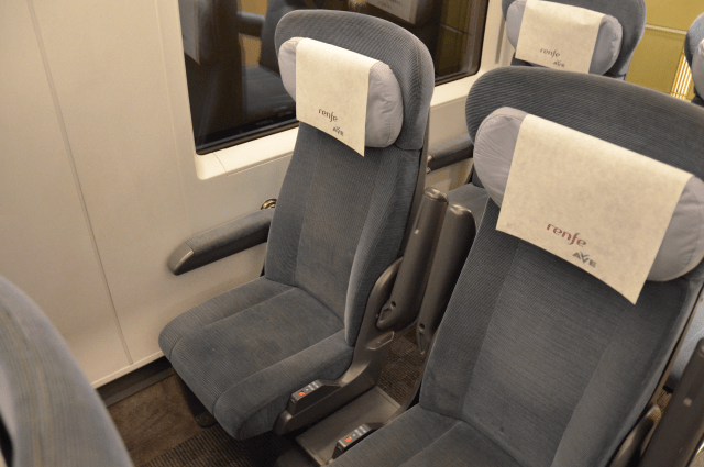 Review: Renfe AVE Preferente, Barcelona – Madrid | World Traveller 73