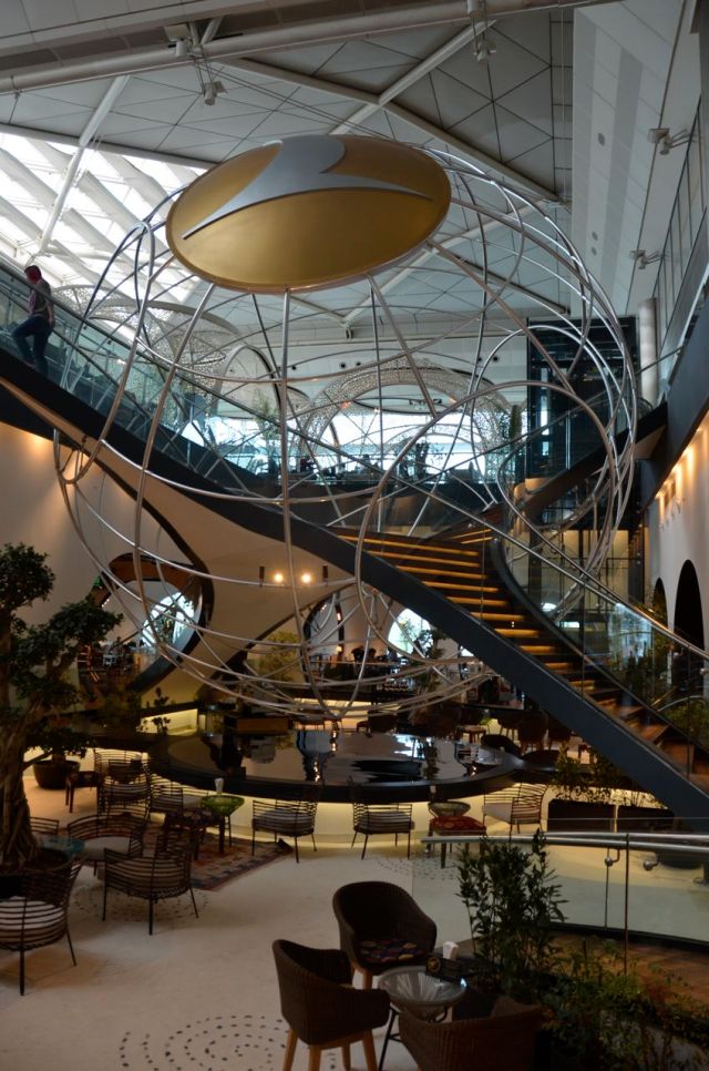 Review: Turkish Airlines Lounge, Istanbul Atatürk Airport, Istanbul ...