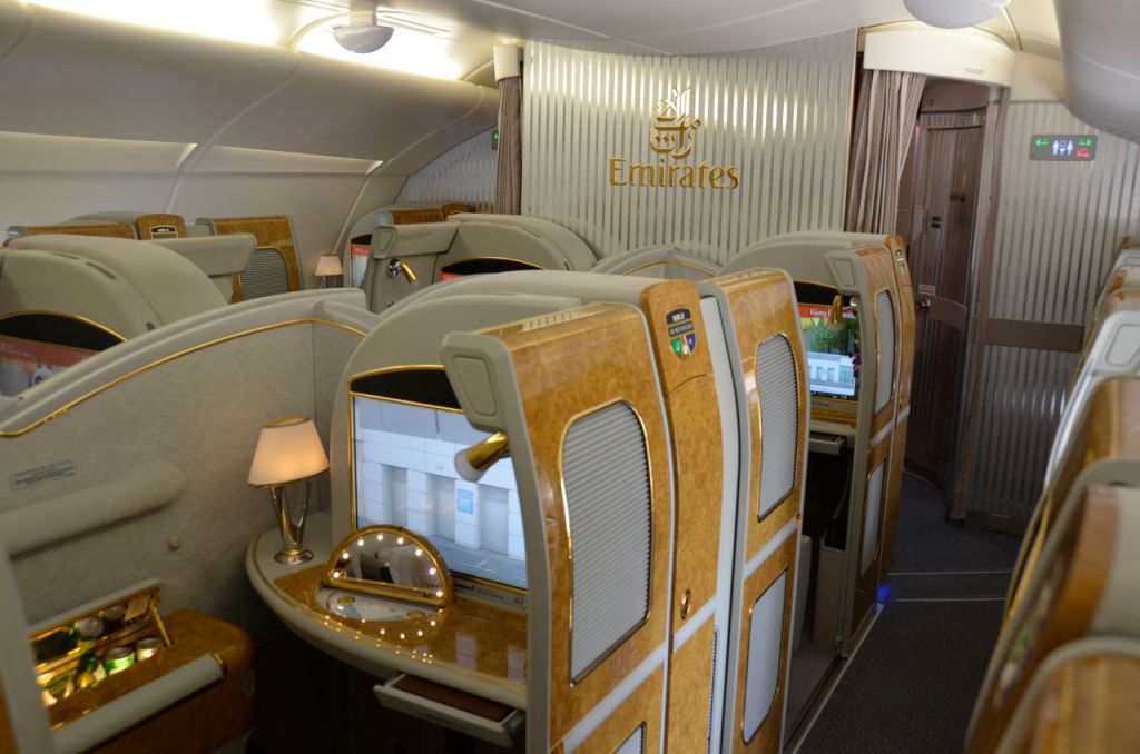 Review: Emirates First Class A380-8, Dubai – Los Angeles | World ...