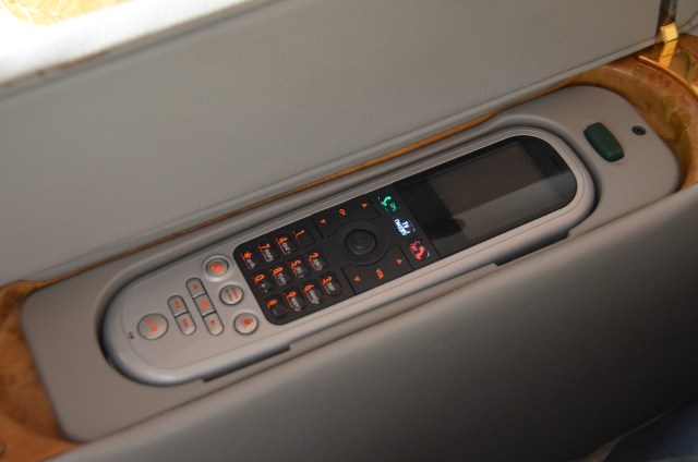 Review: Emirates First Class A380-8, Mauritius – Dubai | World Traveller 73