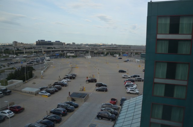 Review: Sheraton Gateway Hotel in Toronto International Airport, Canada ...