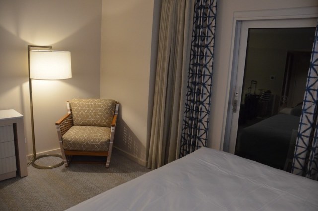 Review: Sheraton Waikiki – High King Oceanfront Guest Room, Honolulu ...