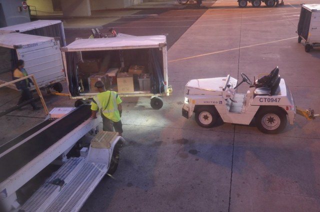Review: United Airlines “Island Hopper” – Flight #1, Honolulu – Majuro ...