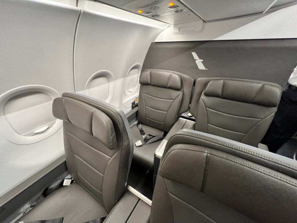Review: American Airlines First Class A321, Dallas Fort Worth – Miami ...
