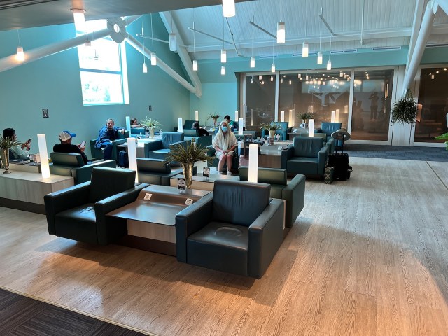 Review: Curaçao VIP Lounge – Hato International Airport, Curaçao ...