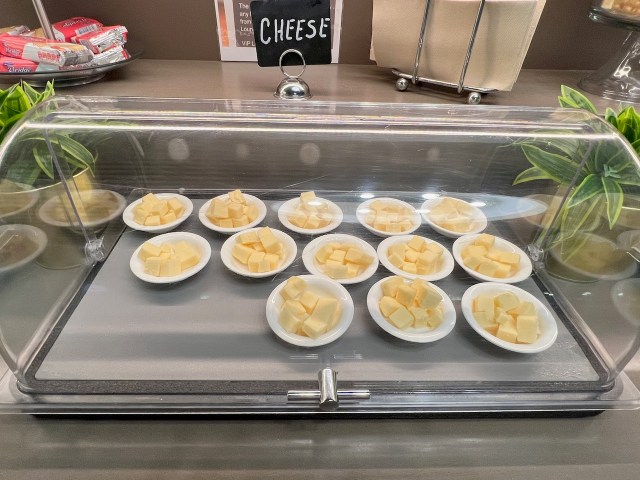 Review: Curaçao VIP Lounge – Hato International Airport, Curaçao ...