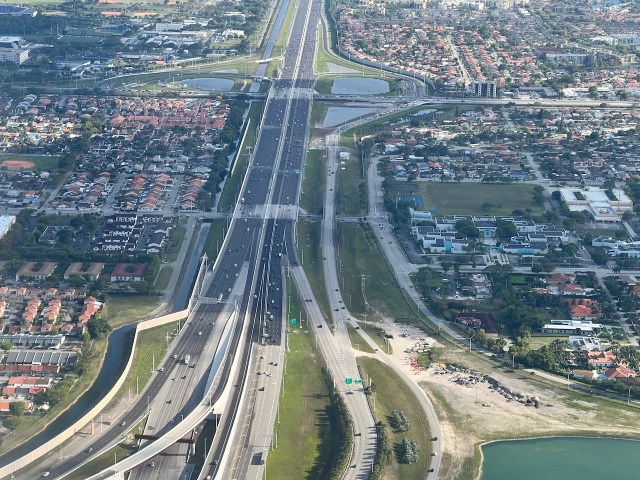 Review: American Airlines Business Class B737-8, Curaçao – Miami ...