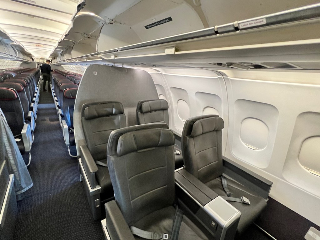 Review: American Airlines Business Class A319, Los Angeles – Vancouver ...