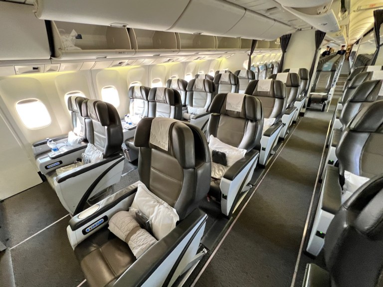 Review: Icelandair Saga Business Class B767-300ER, Seattle – Reykjavík ...