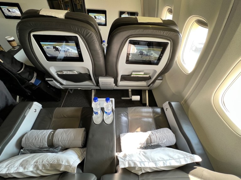 Review: Icelandair Saga Business Class B767-300ER, Seattle – Reykjavík ...