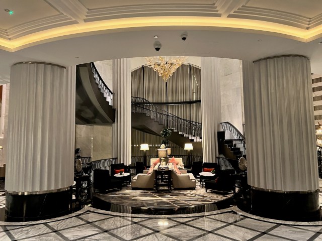 Review: The St Regis Amman, Jordan | World Traveller 73