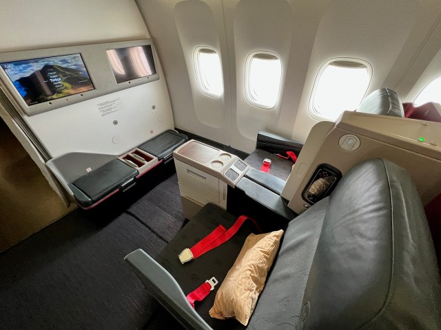 Review: Turkish Airlines Business Class B777-300 ER, Tel Aviv ...