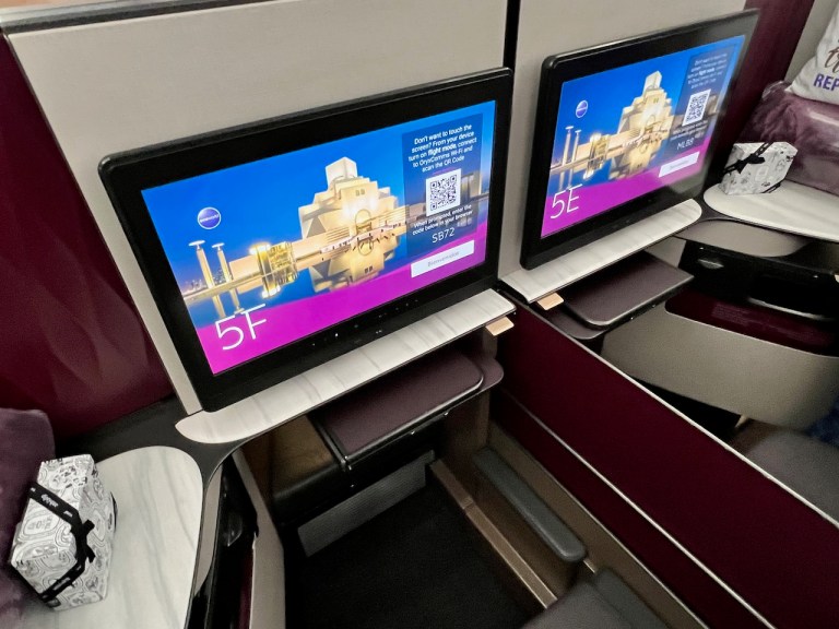 Review: Qatar Airways Q Suites Business Class A350-1000, San Francisco ...