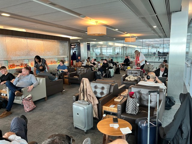 Review: British Airways Galleries South Lounge, London Heathrow ...