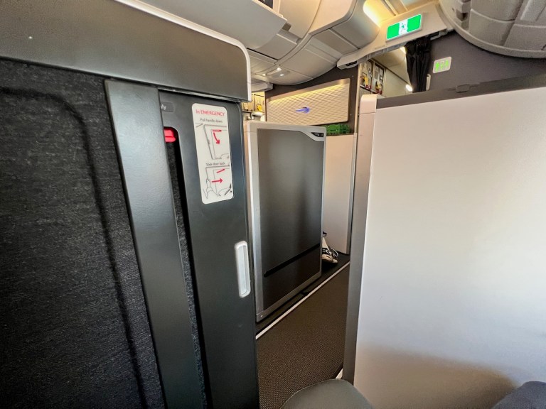 Review: British Airways Club Suite Business Class A350-1000, London ...