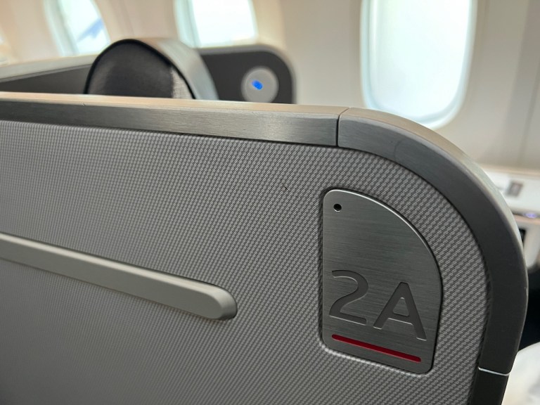 Review: Air Canada Signature Business Class B787-9, Vancouver – Ottawa ...