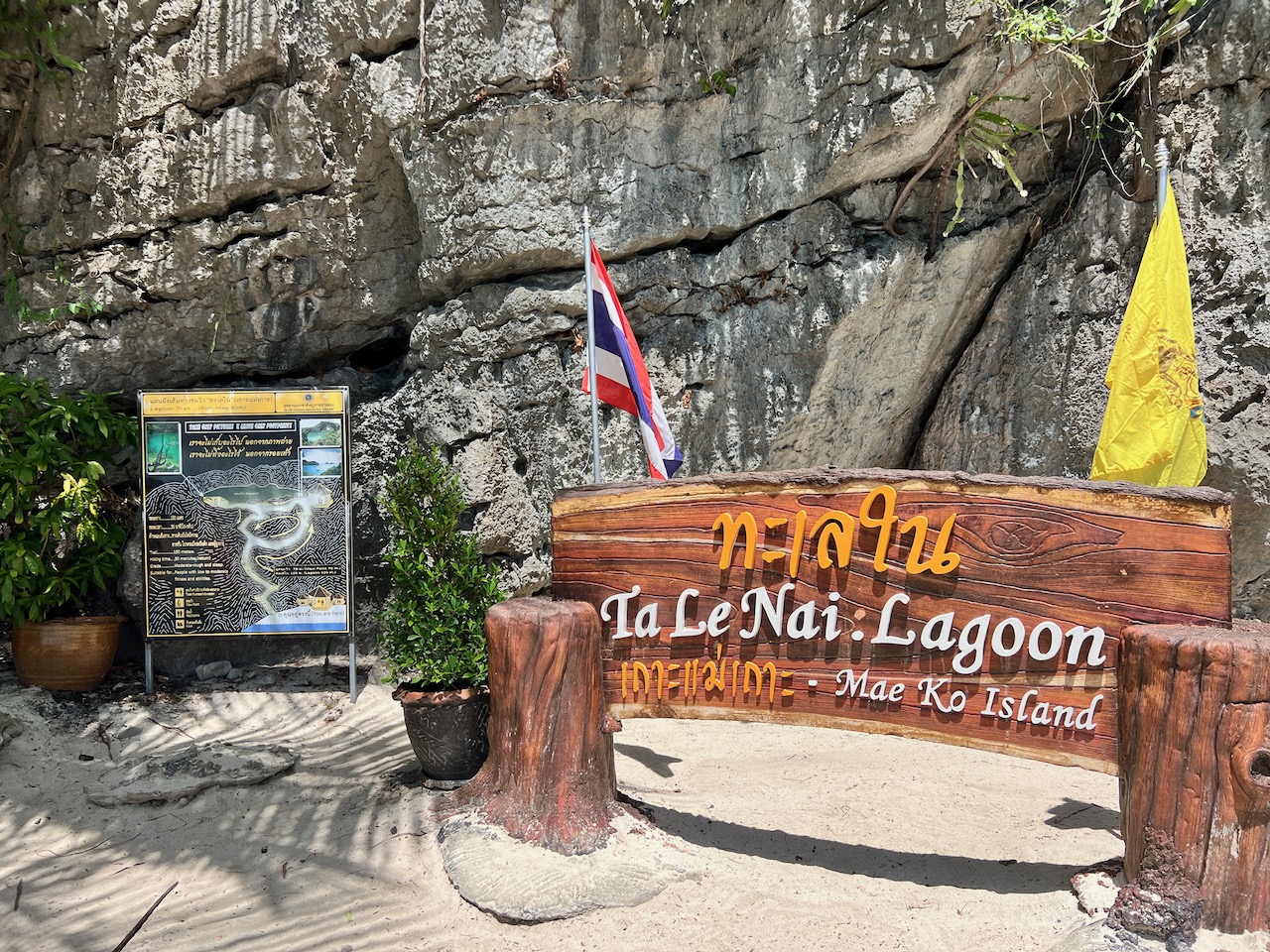 Island Hopping and Hiking in Mu Ko Ang Thong Marine Park, Thailand ...