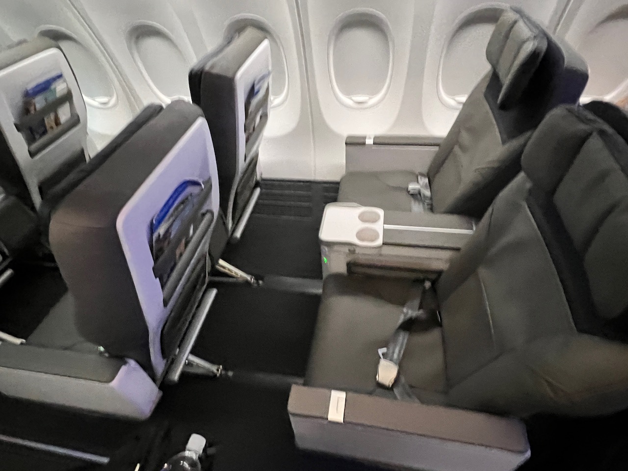 Review: Alaska Airlines New First Class B737-9 Max, Seattle – Maui ...